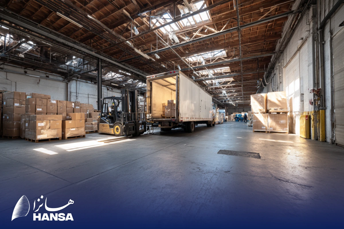 مقایسه حمل بار هوایی با حمل بار زمینی از نظر هزینه‌ و زمان‌ تحویل | هانزا